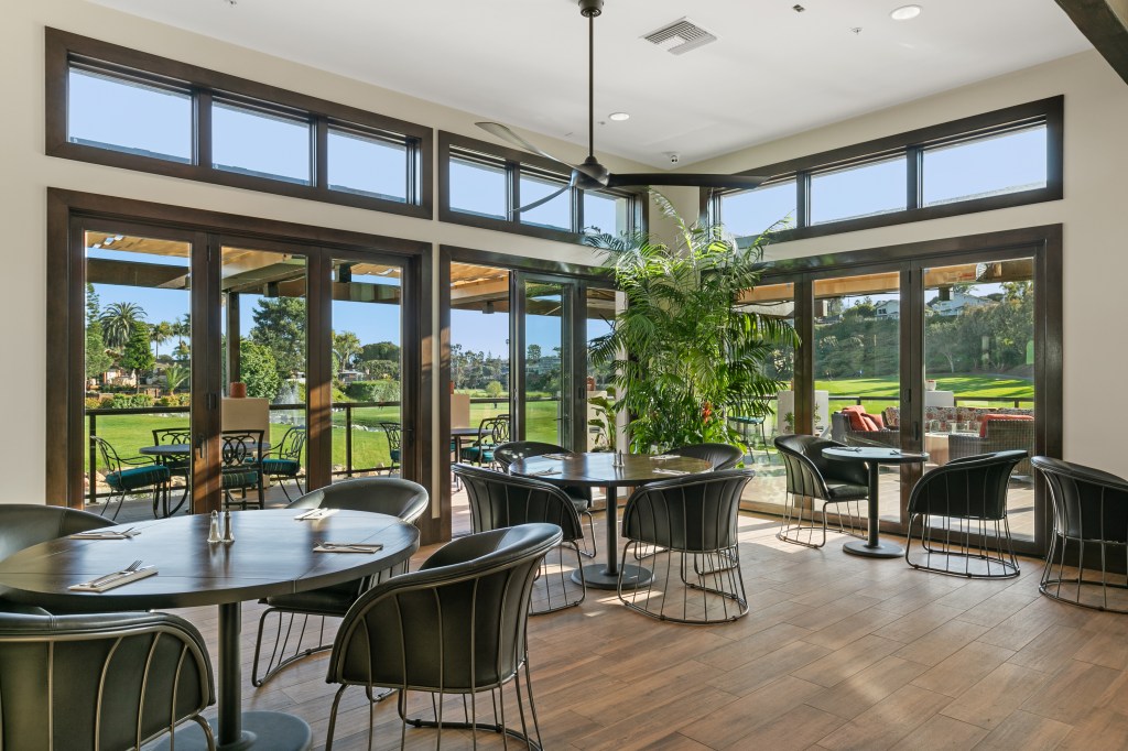 About Us - 501 Restaurant & Bar